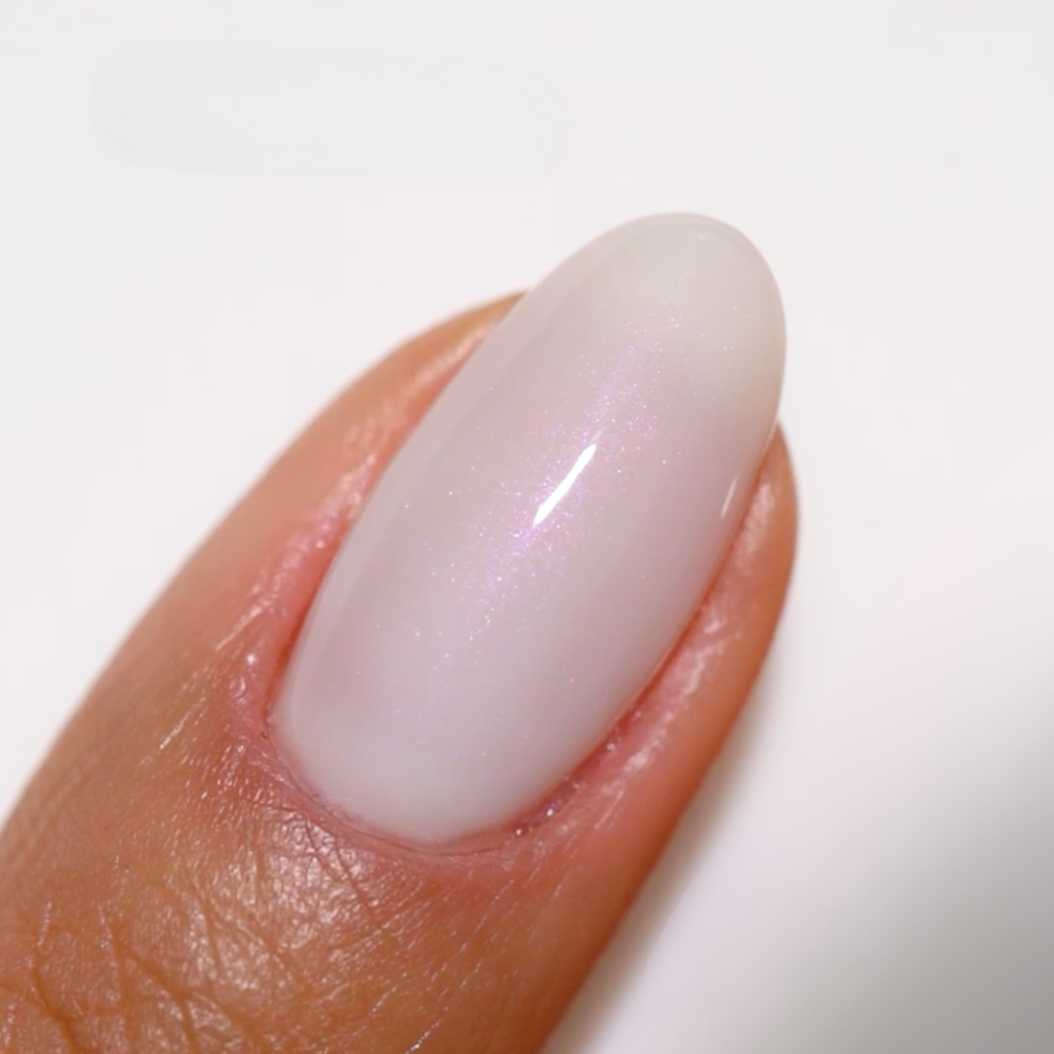 Coconut Silk #2460 – DND Gel