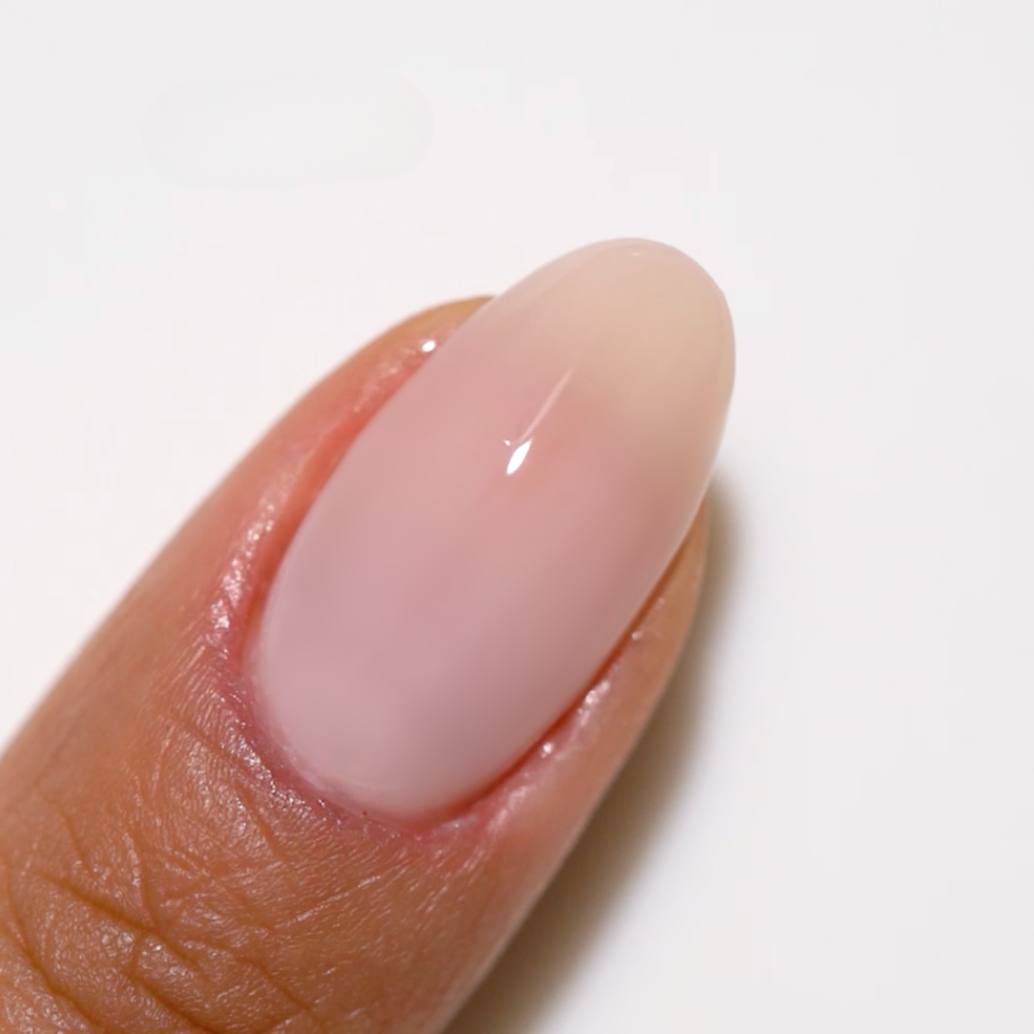 Milky Pink #2461 – DND Gel