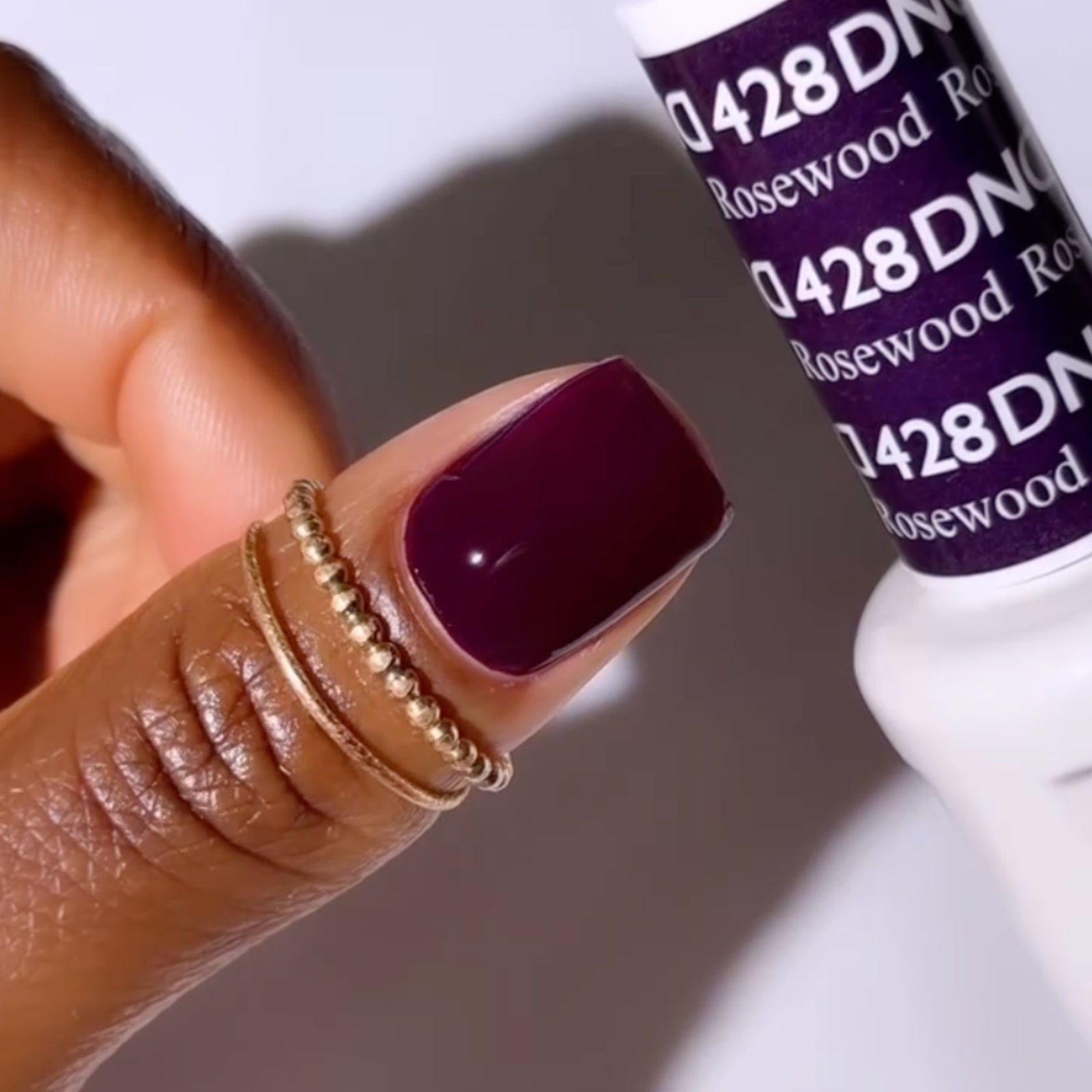 Rosewood #428 – DND Gel