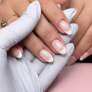 She’s White? She’s Pink? #860 – DND Gel